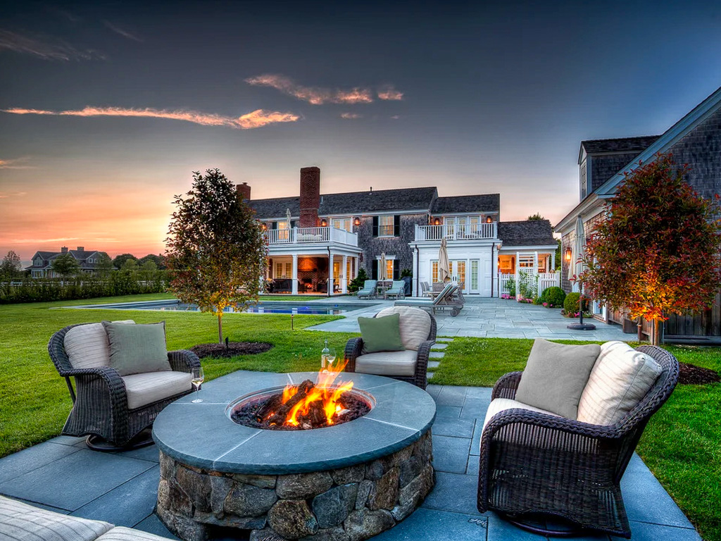 1 Field Club Drive - Vacation Rental - Wallace & Co. Sotheby's Inte...